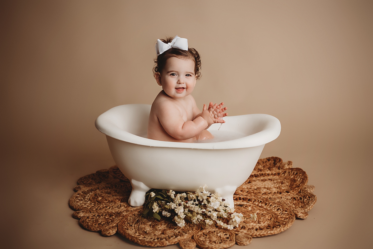 home-Kenosha Newborn-Baby-Family » Lori Booth Photography